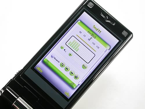 Siamphone.com : รีวิวโทรศัพท์มือถือ Gnet G530 Platinum Phone (2Sim Real ...
